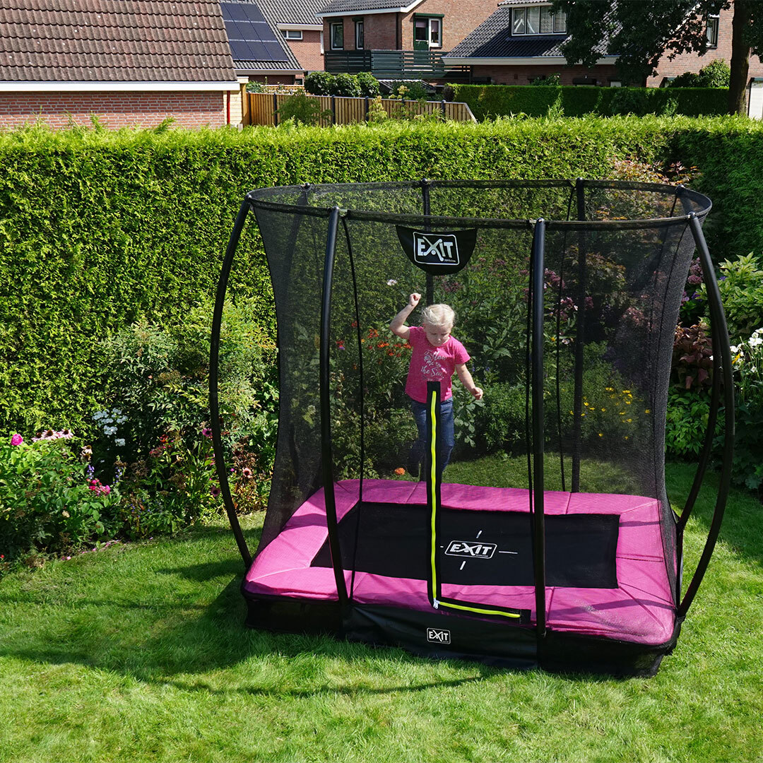 Een inground of groundlevel trampoline? | EXIT Toys